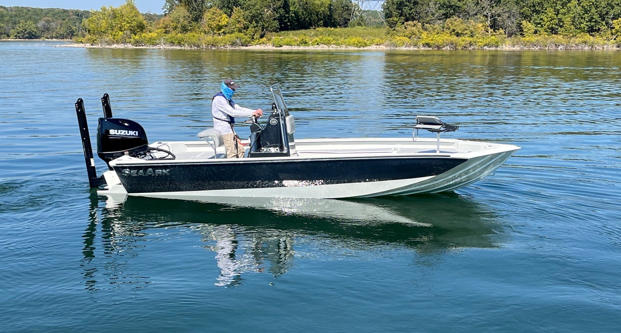 SeaArk Bay Runner 210T - Suzuki Marine USA, LLC