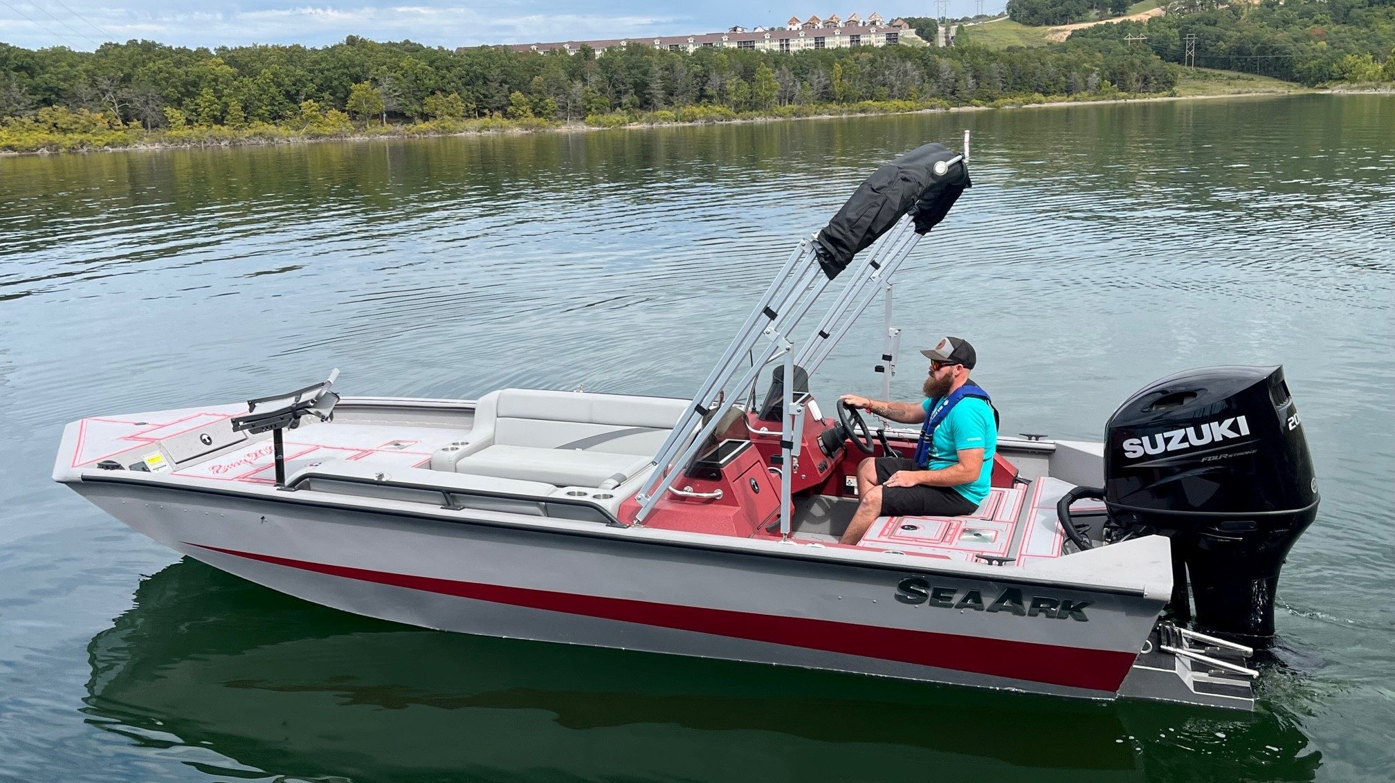 SeaArk Easy 200 - Suzuki Marine USA, LLC